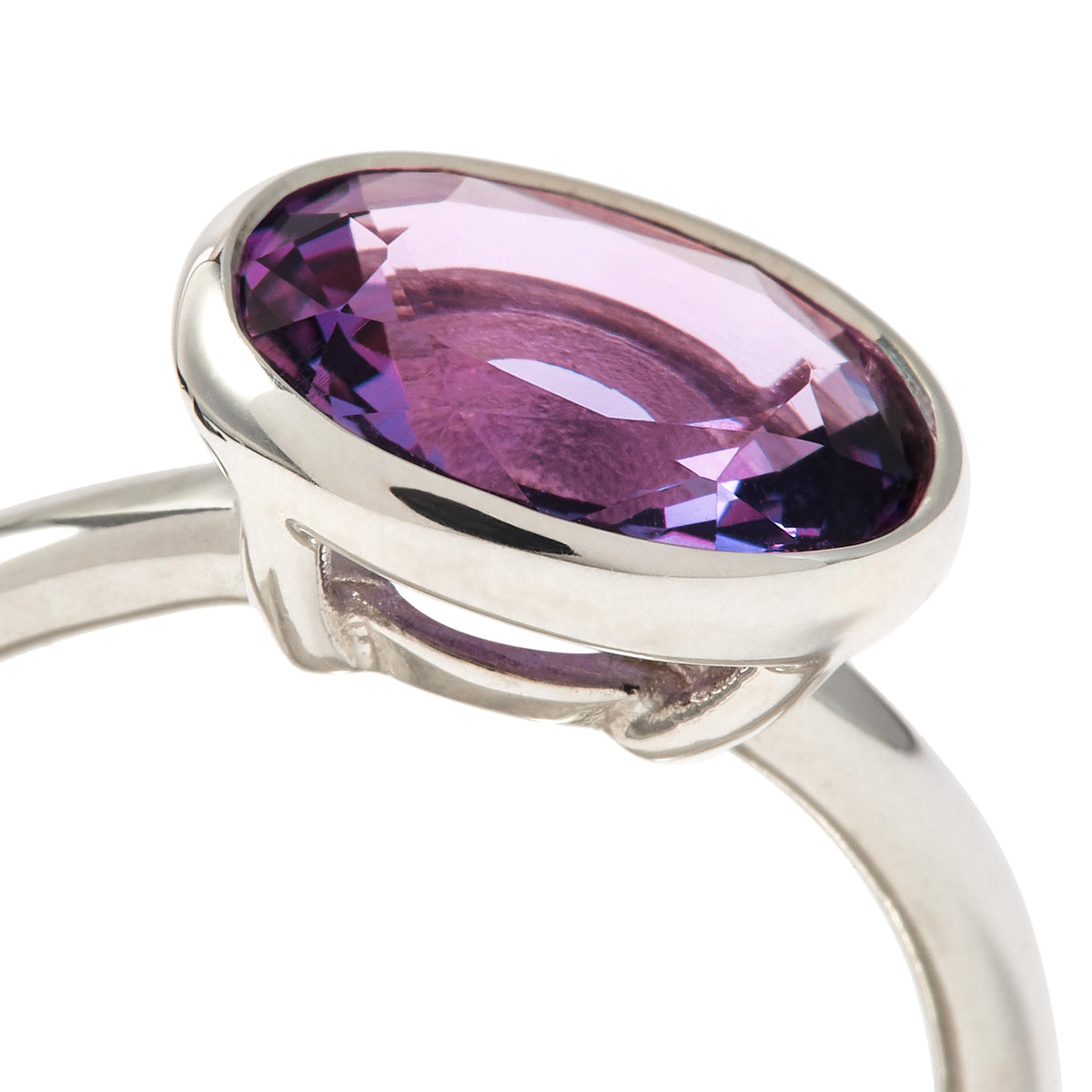 The Eva (Oval Cut Amethyst in Solid Sterling Silver) | Lisa Eldridge